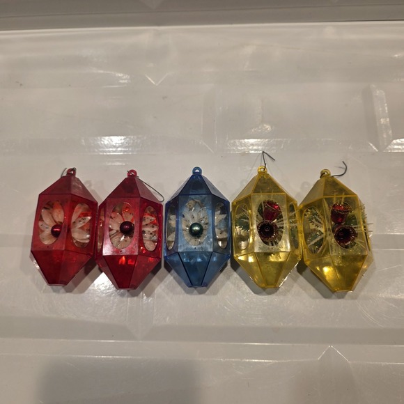 Holiday | Lot 5 Vintage Jewel Brite Diorama Christmas Ornaments ...